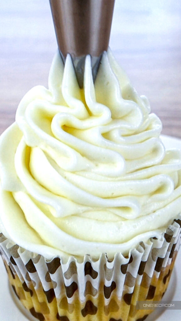 How to Thicken Frosting Without Powdered Sugar: Clever Techniques for ...