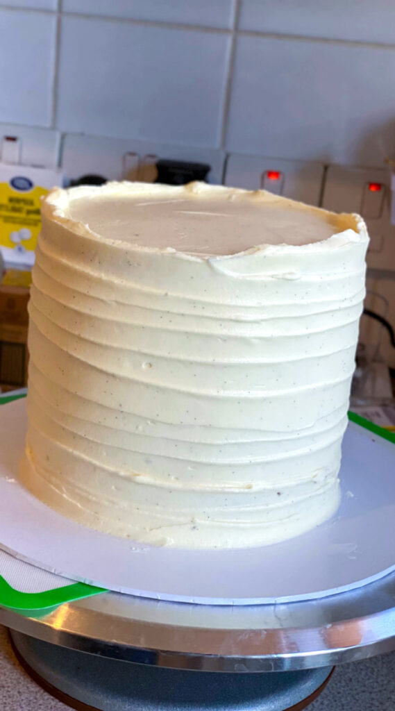 Frosting Falling Off Cake: How to Prevent Sliding Frosting Every Time ...